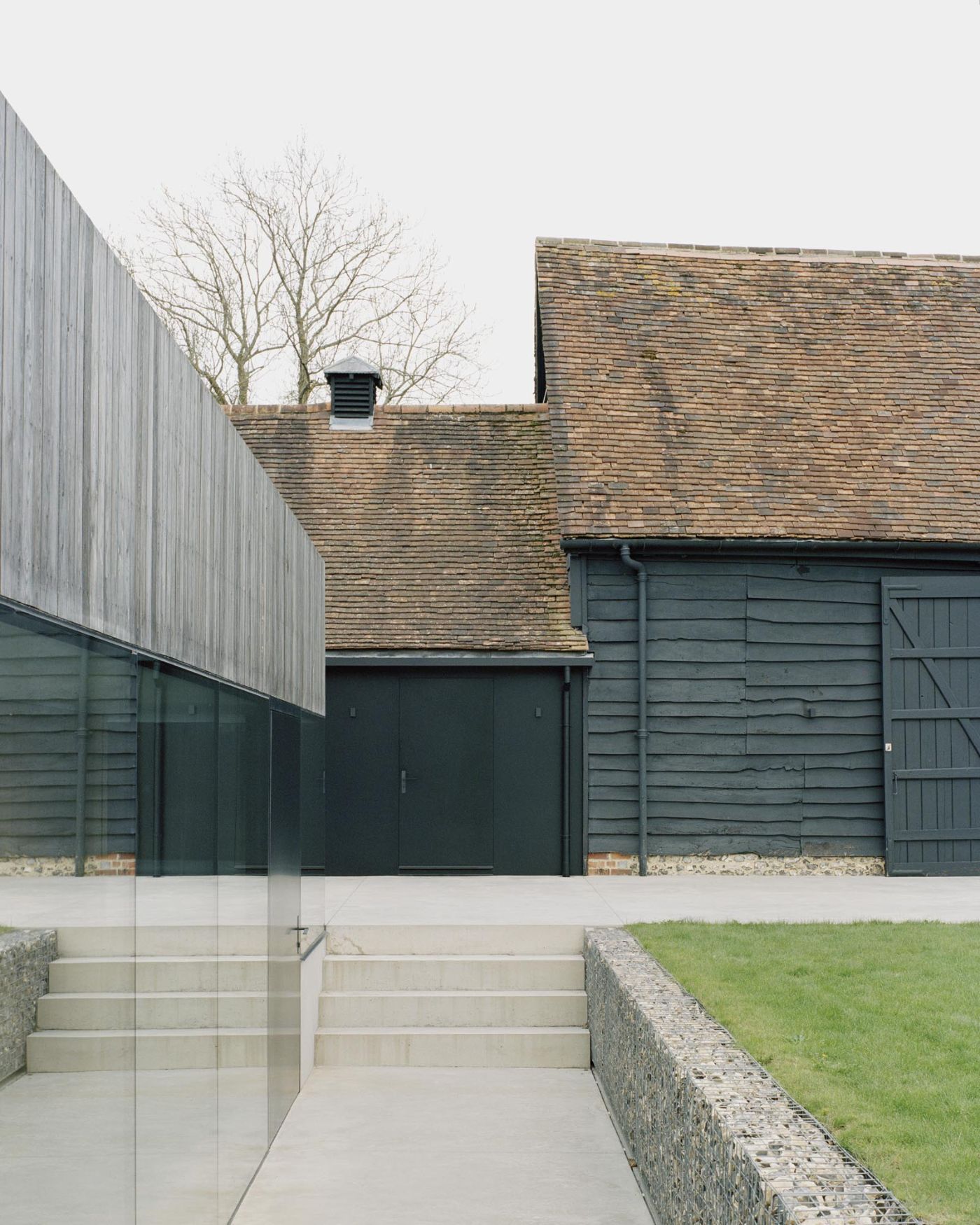 Hunts Green Barn by McLaren Excell