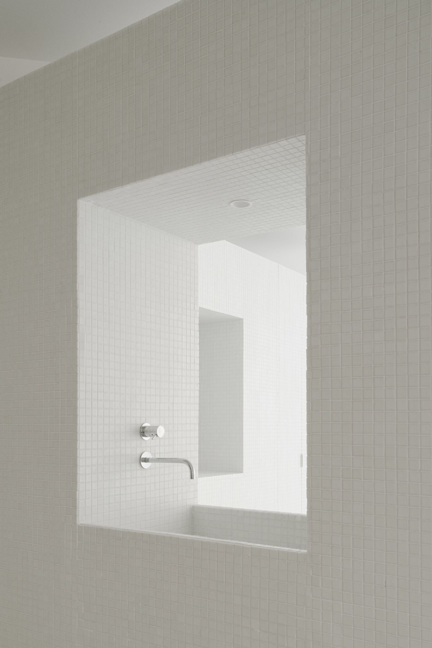 JPS Gallery by Deza Setien