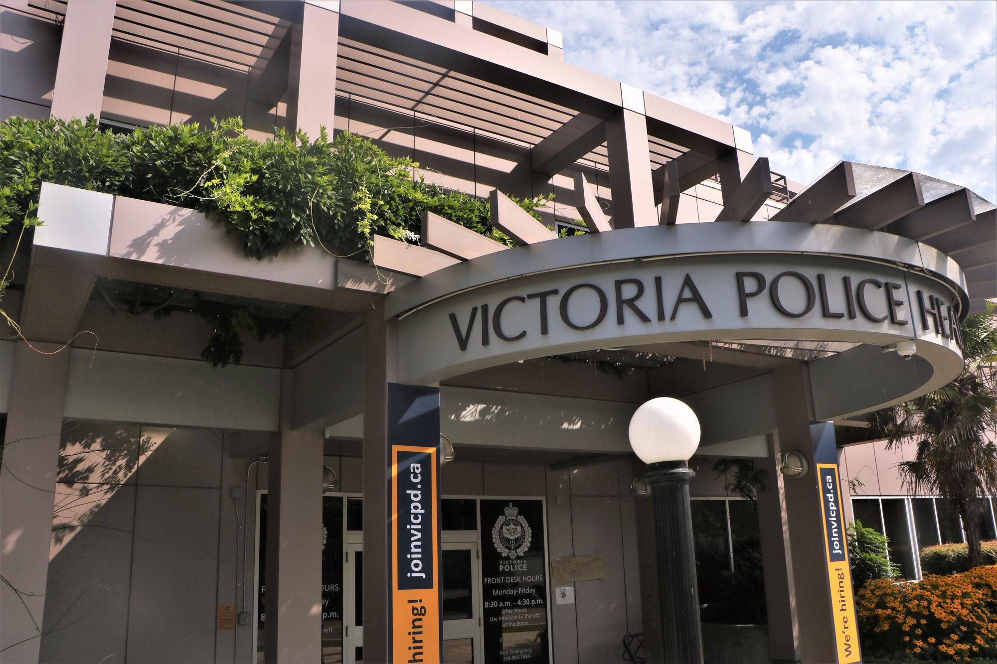 Capital region ripe for amalgamated police service, Victoria and ...
