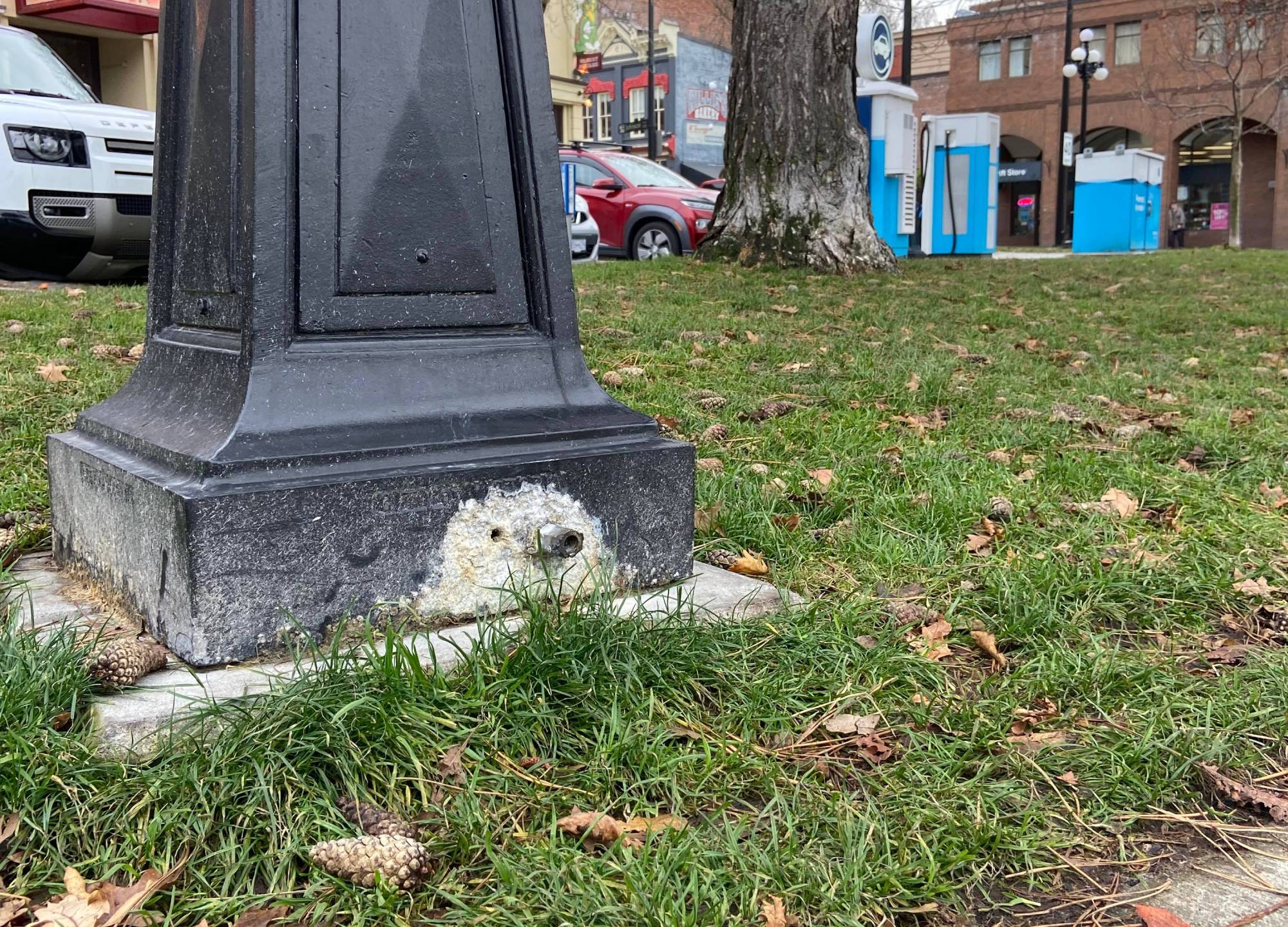 The mystery of the missing hand: public art on Wharf Street set to ...