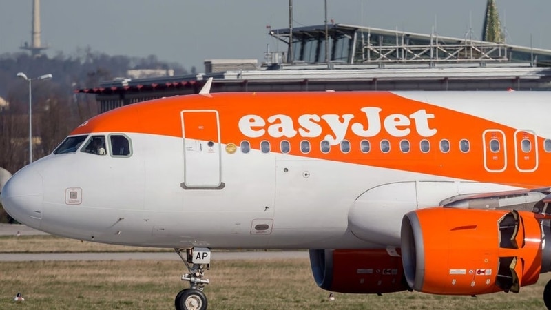 EasyJet Honest Review [2022]: Should I Fly With Them?