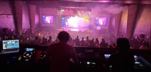 Colombia Nightlife: Top 10 spots to party the night away! [2022]