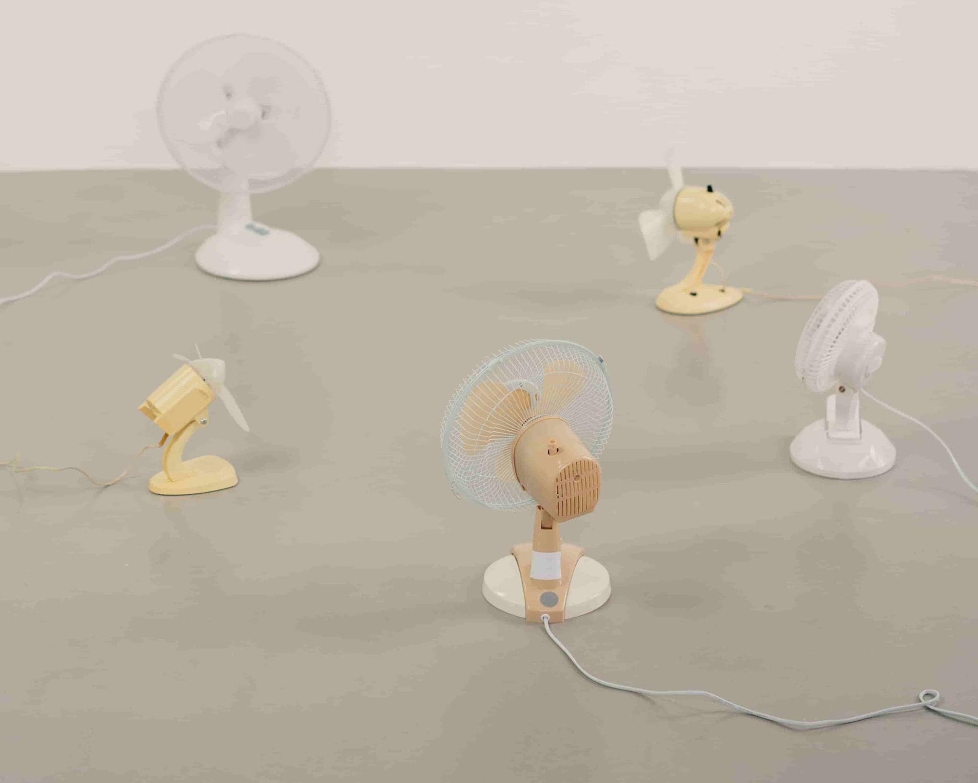 5 Best Portable Fans for Traveling [2023]: Stay cool on the road!