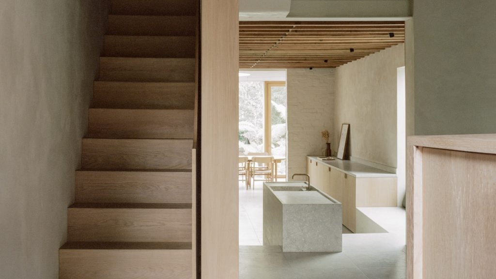 Eight Neutral Home Interiors Proving That Beige Doesn't | Architecture ...