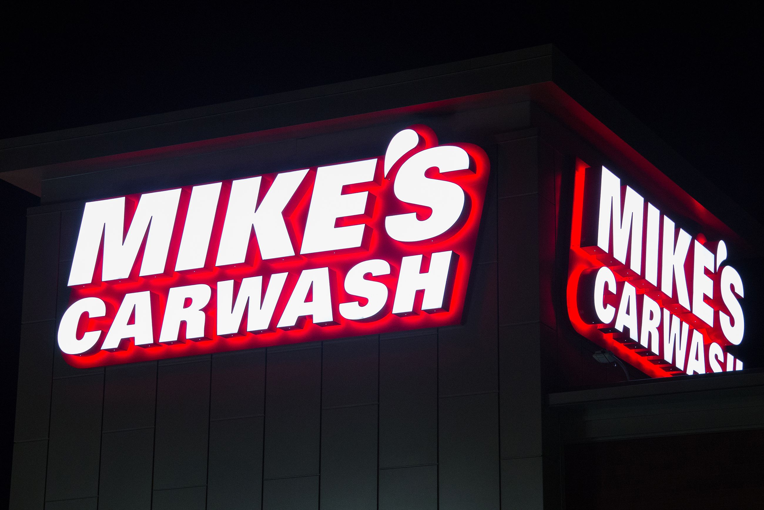 Dualite - Car Wash Signage Solutions