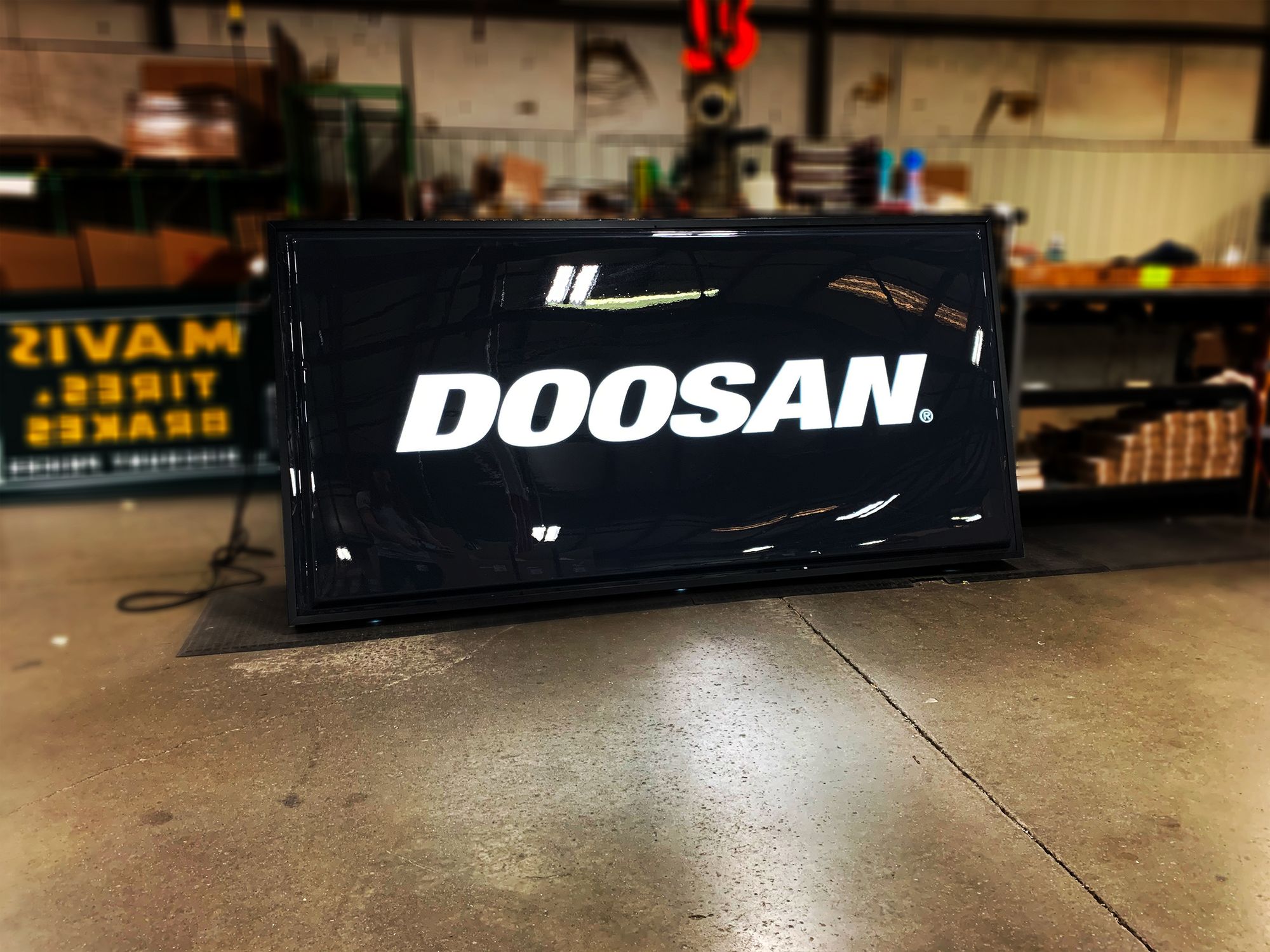 Dualite - Outdoor Equipment Signage