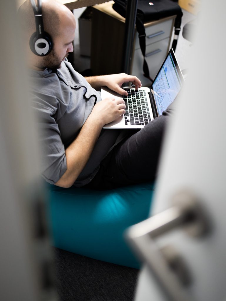 HACKATHON 2020 (how to organize internal hackathon)