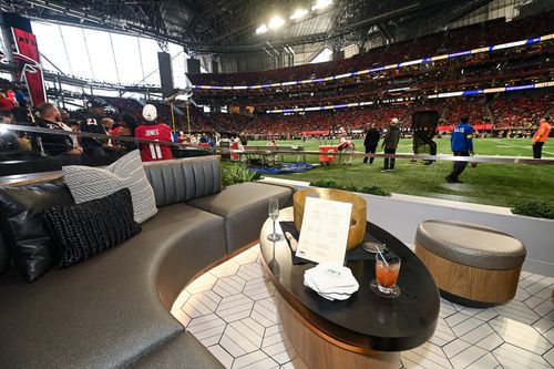Clubs & Suites | Premium Seating at Mercedes-Benz Stadium