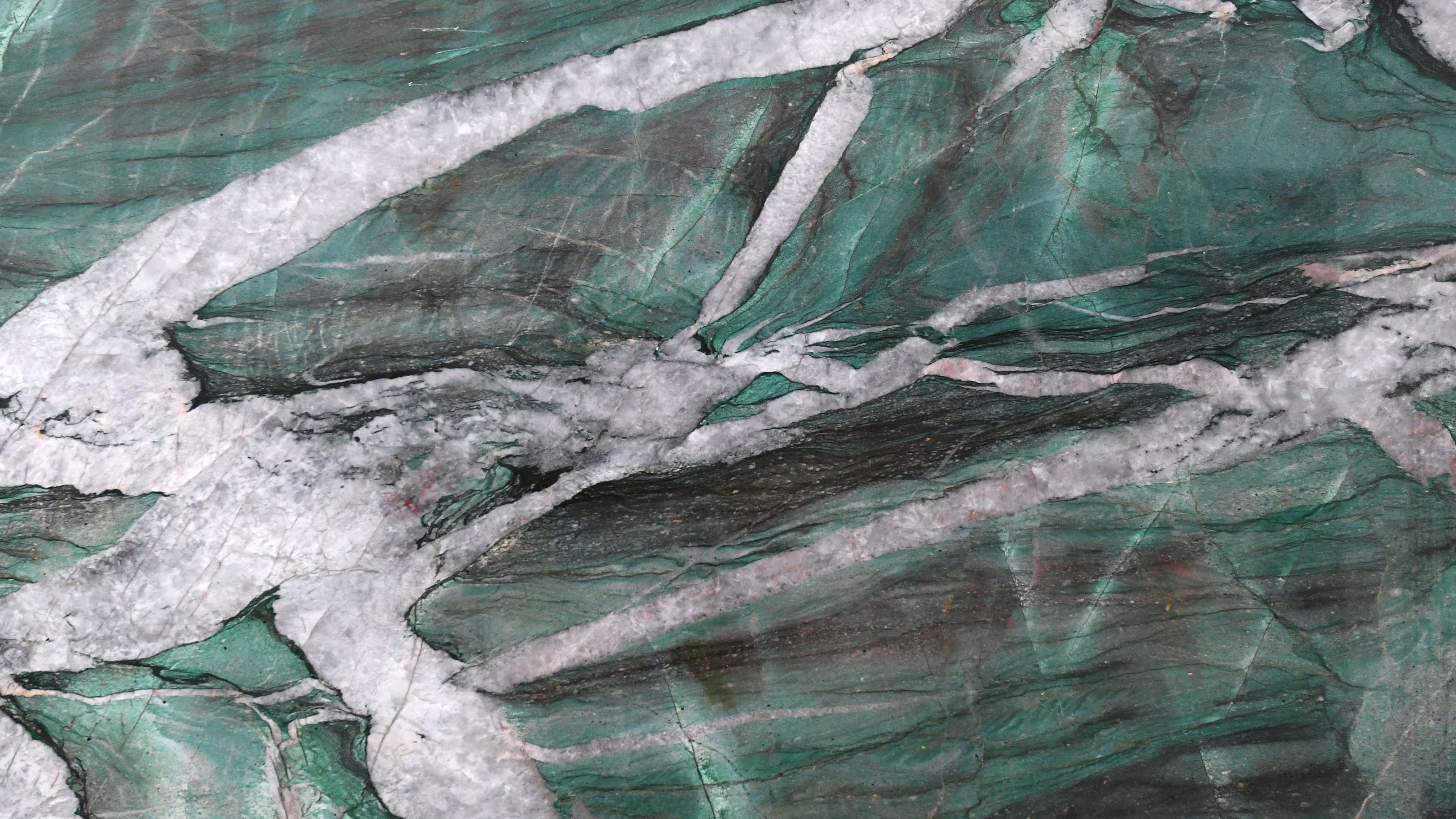 New York Stone | FUCHSITE CRYSTAL QUARTZITE, Quartzite from Brazil