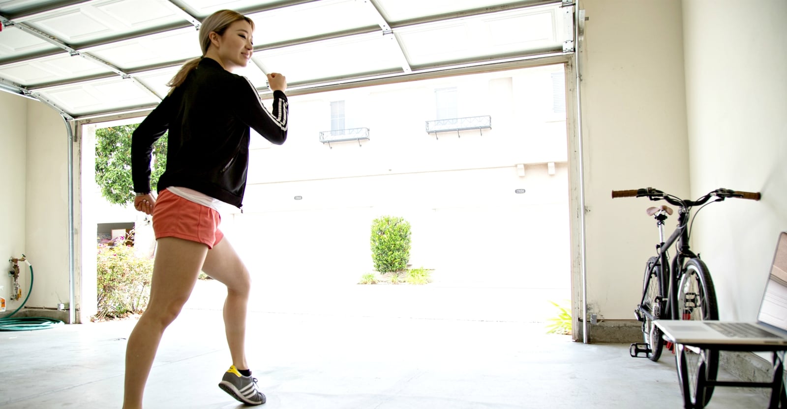 How STEEZY Studio Is Different From YouTube Dance Tutorials | STEEZY Blog