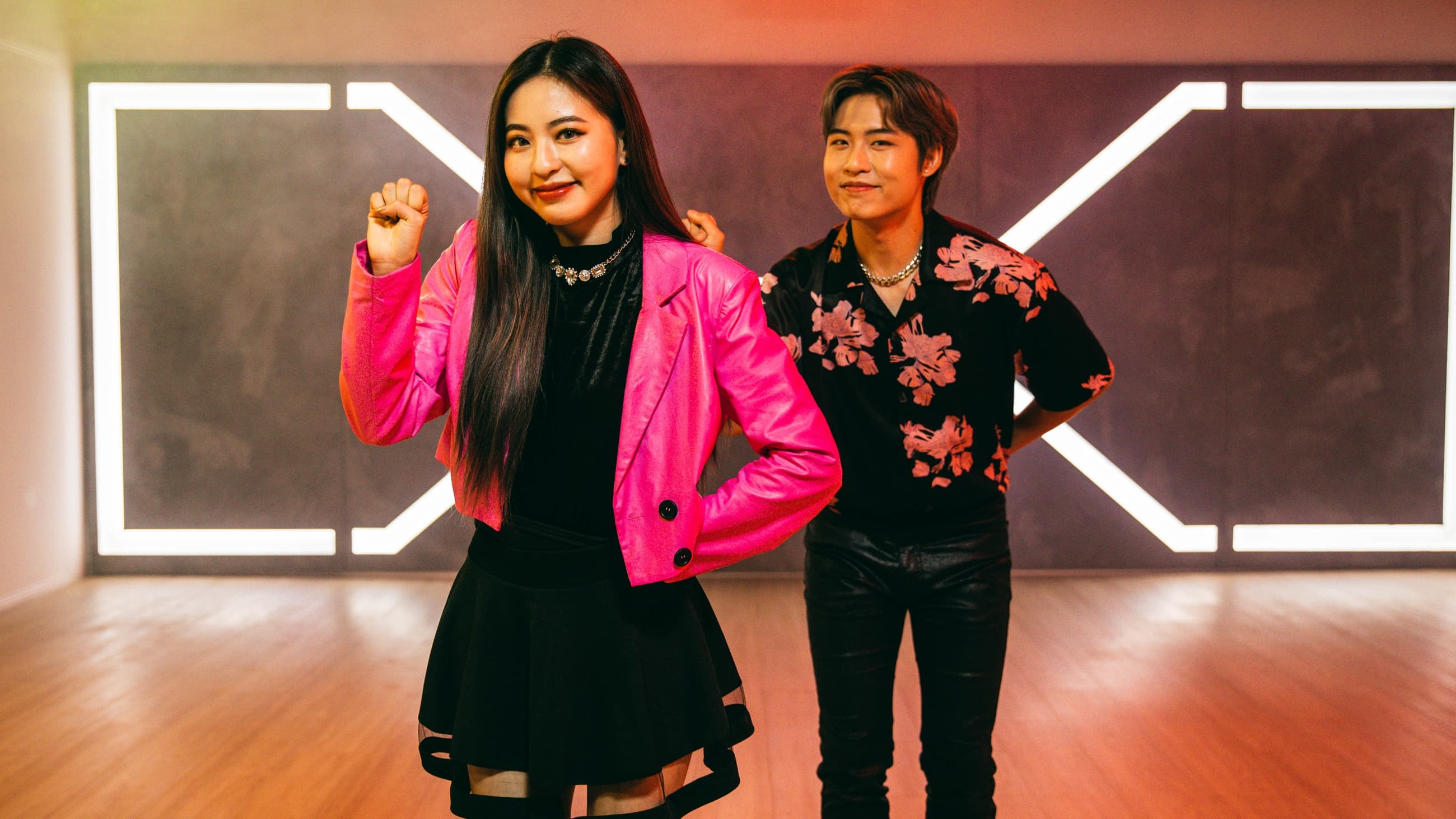 How To Do The Dance Move From "Gee" by Girls Generation | Dance ...