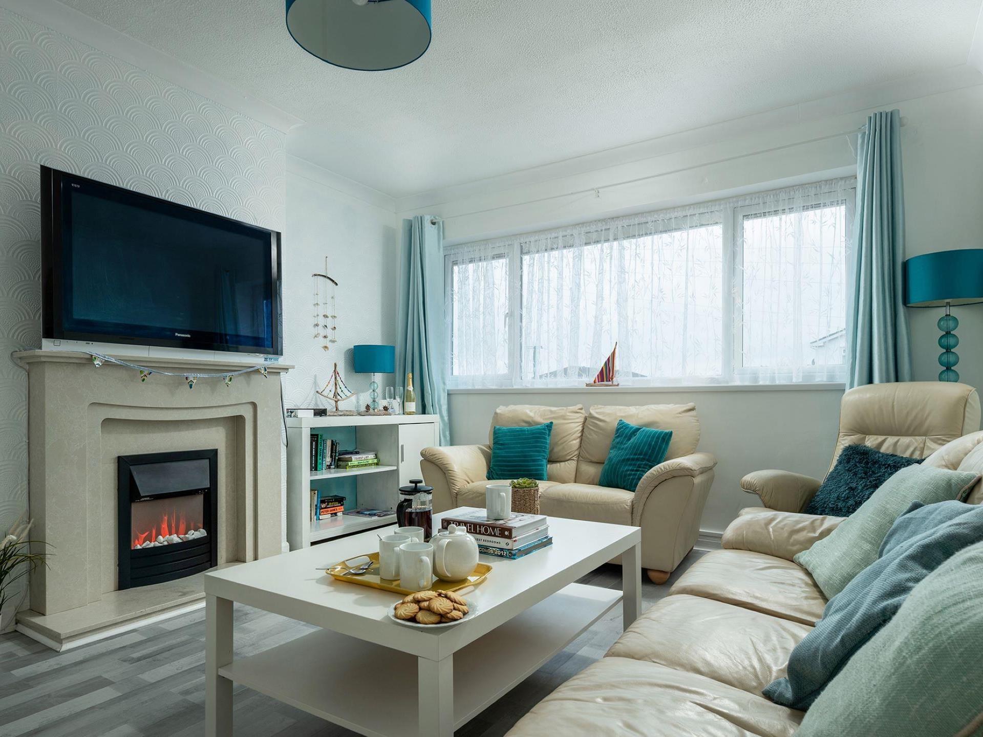 Visit Bridgend | Porthcawl - Rest Bay Beach