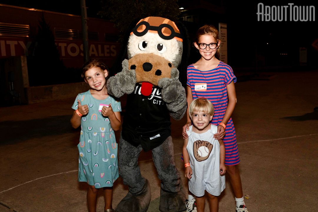 Libby's Friends Barons Game | Photos | About Town
