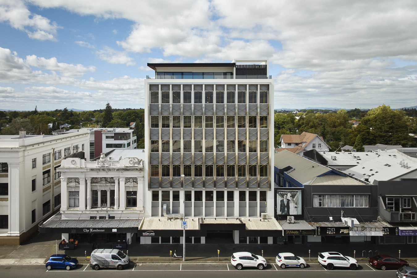586 Victoria St, McCaw Lewis Fitout | Commercial & Interiors