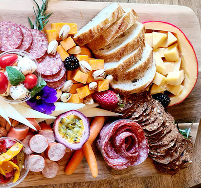 Try Australia's #1 corporate catering platform | EatFirst