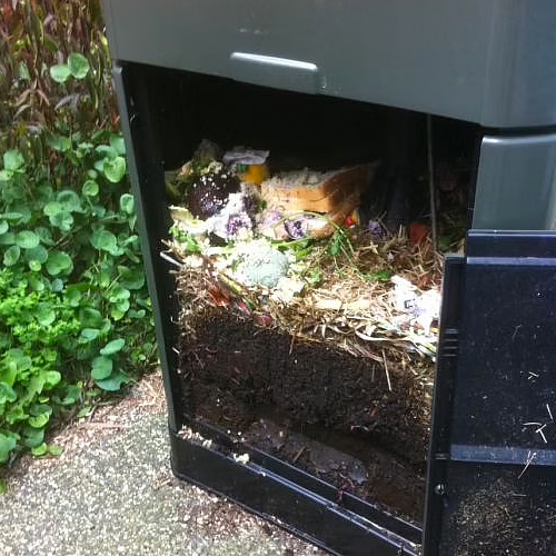 Compost Blog: The ‍Aerobin Hot Composter