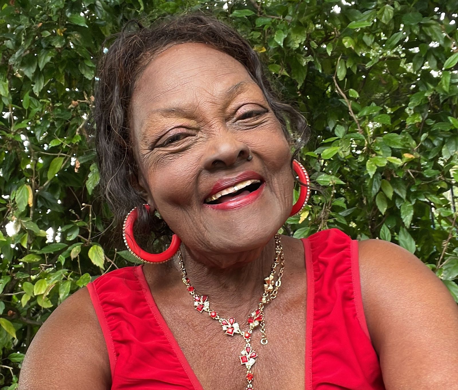 Elfrieda Boedhoe-Belfor † Nov 08, 2022