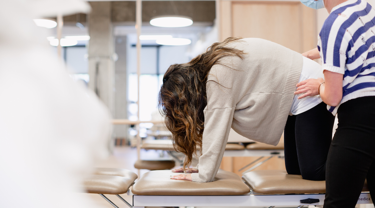 Hypopressive Abdominal Exercise: The research & how it differs from ...