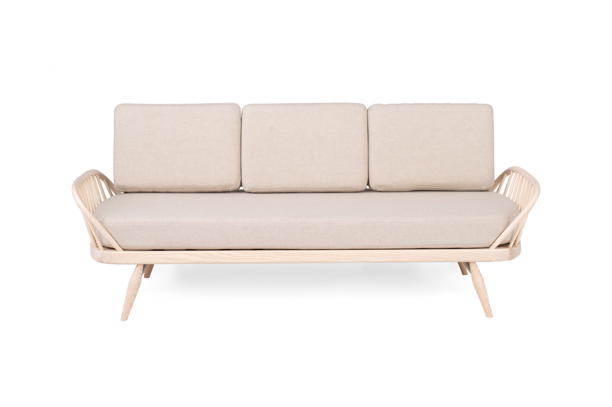 L. Ercolani by Ercol Ercol Studio Daybed – GOOD FORM