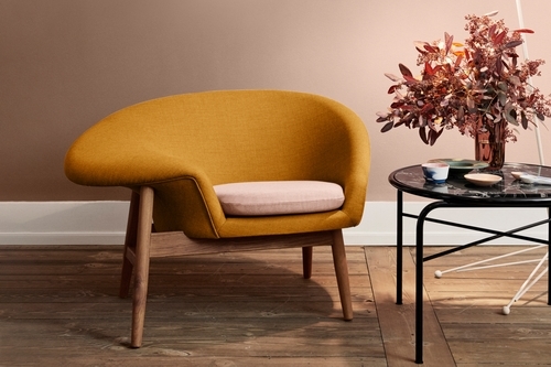 Warm Nordic Fried Egg Chair – GOOD FORM