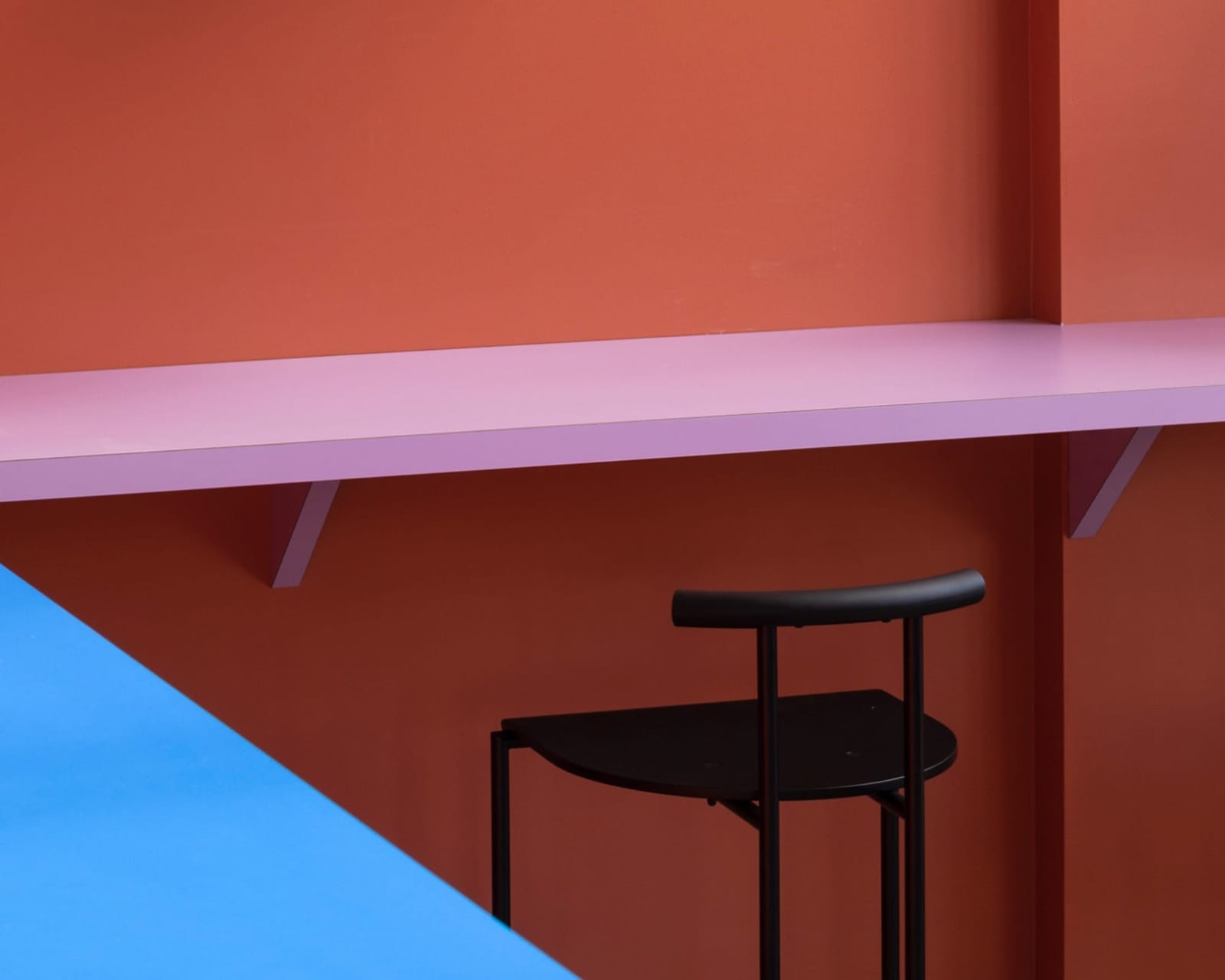 GOOD FORM — Timeless design from OMK 1965