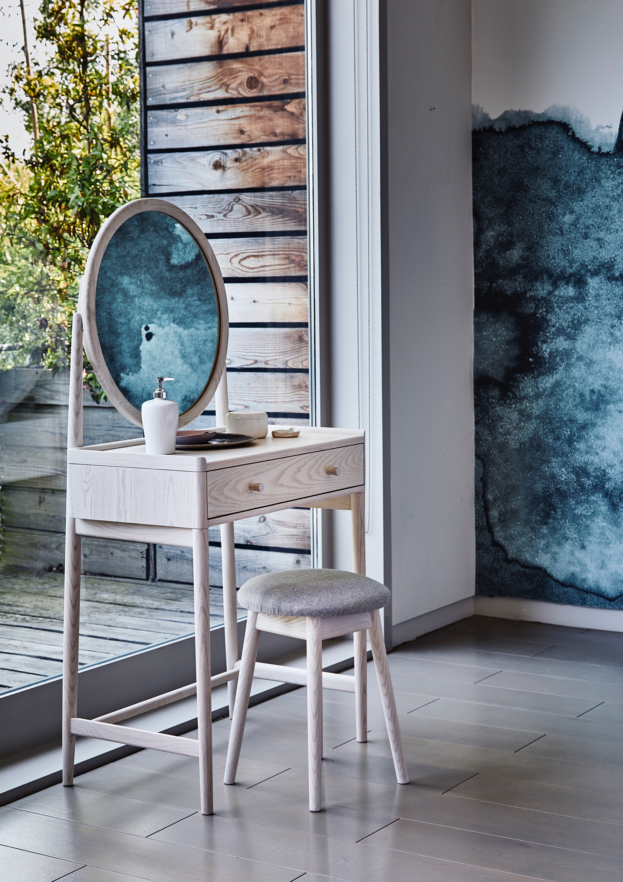 Ercol Salina Dressing Table – GOOD FORM