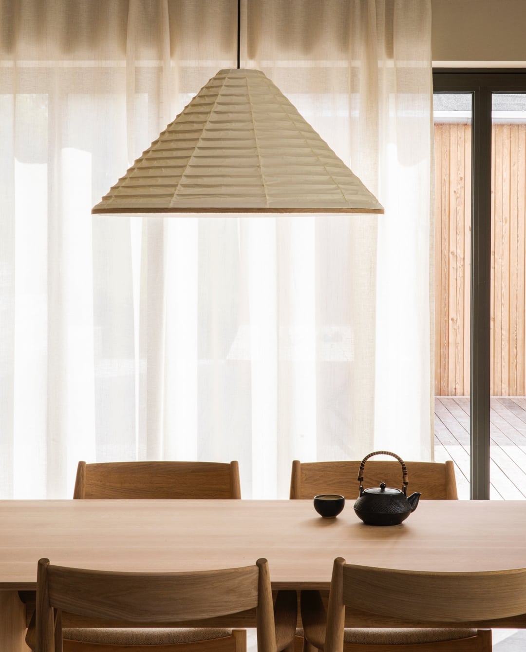 Karimoku Case Study N-DT01 Dining Table – GOOD FORM