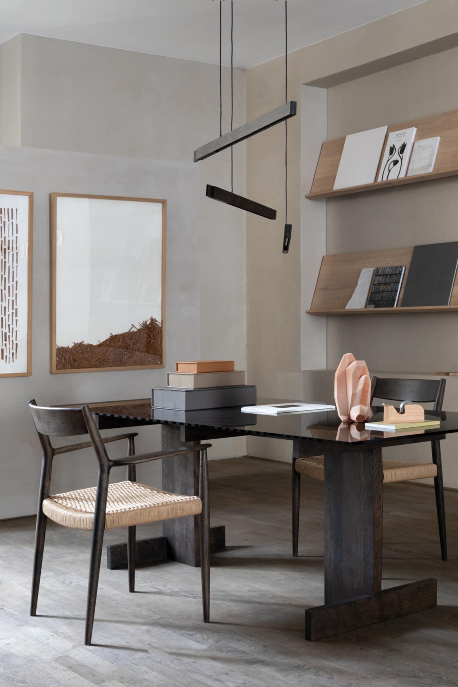 Karimoku Case Study A-DT01 Dining Table – GOOD FORM