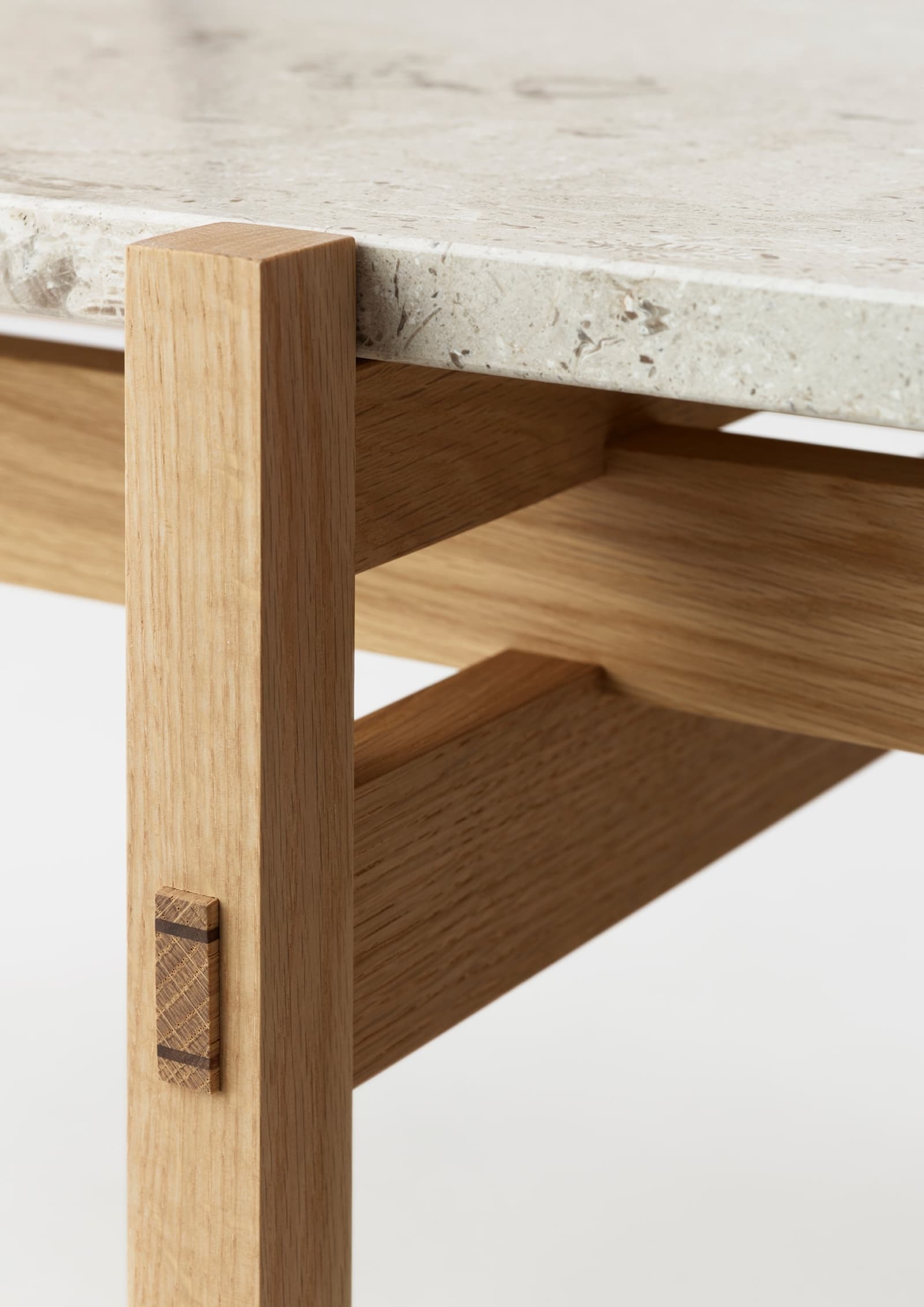 Karimoku Case Study N-CT01 Coffee Table – GOOD FORM