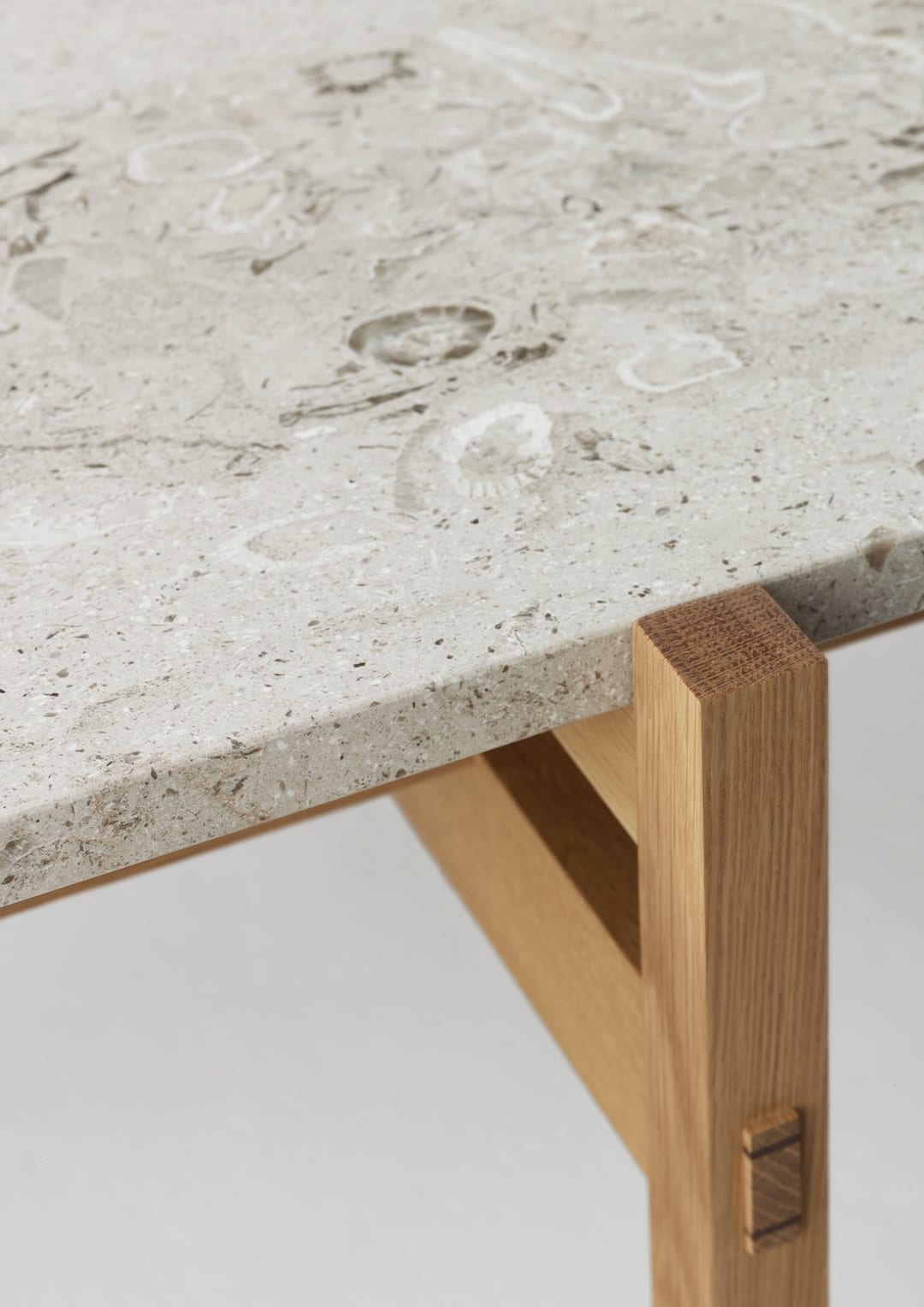 Karimoku Case Study N-CT01 Coffee Table – GOOD FORM