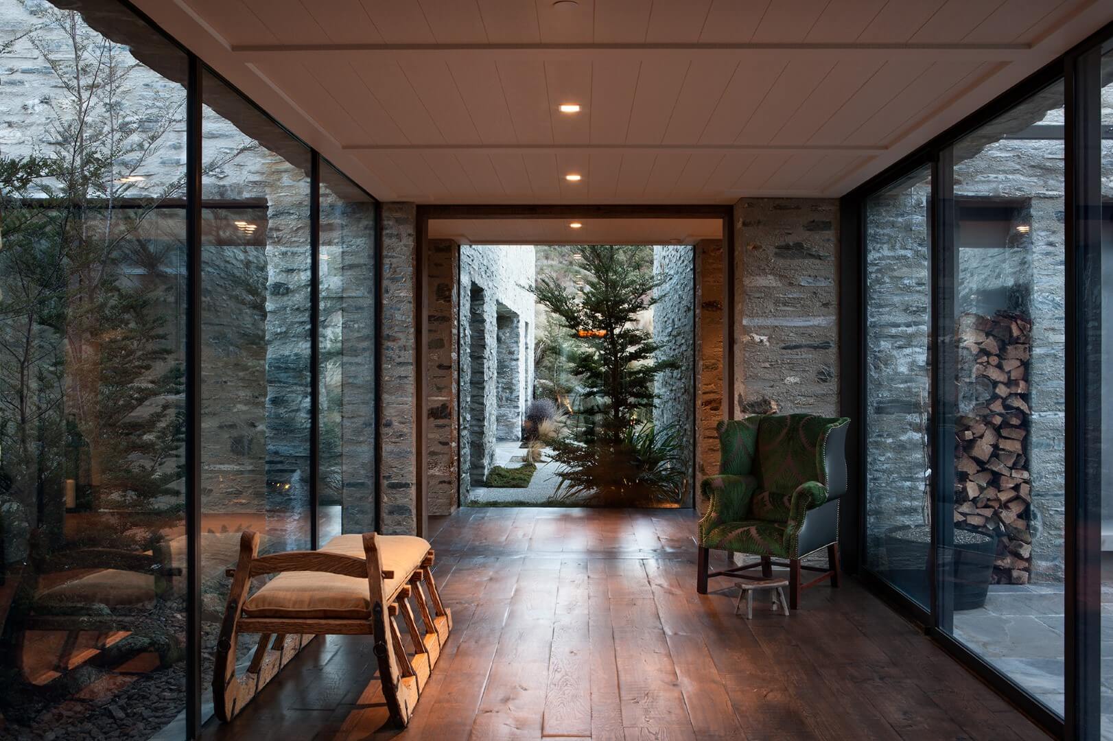 GOOD FORM — 10 Questions with Award Winning Photographer Simon Devitt