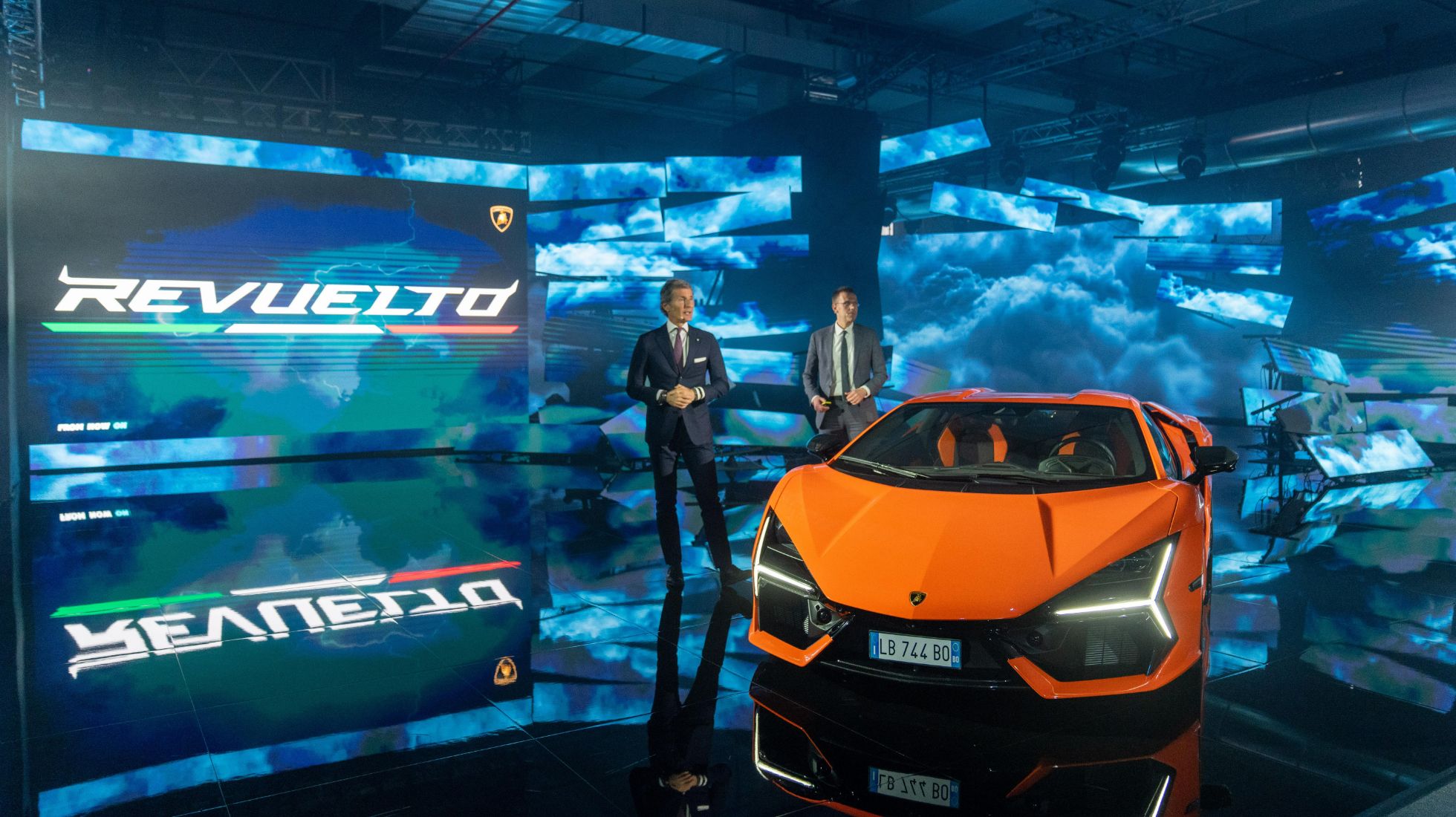 TopGear South Africa | Lamborghini Revuelto: Lambo's First V12 ...