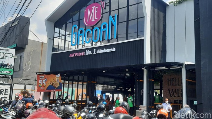 Apa ya yang Bikin Me Gacoan Rame Banget? | Belajarlagi Case Study