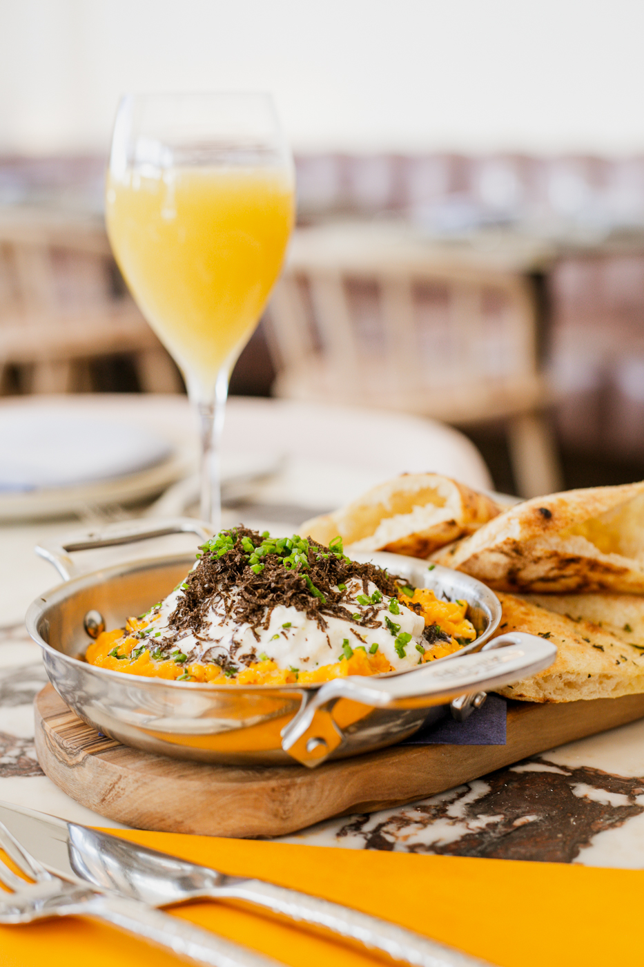 Midtown | Oretta | Toronto, ON