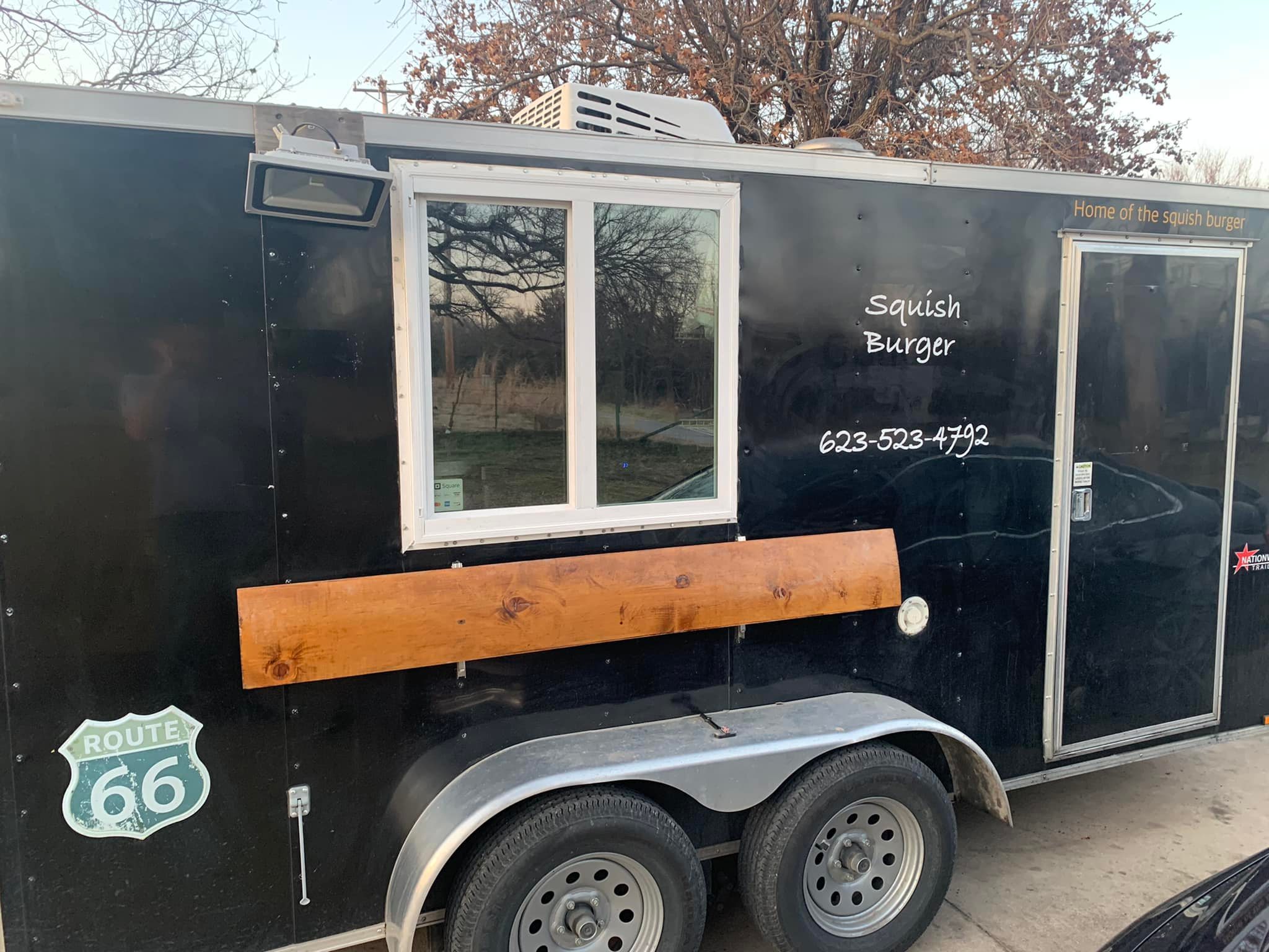 Squish Burger | Okie Food Trucks
