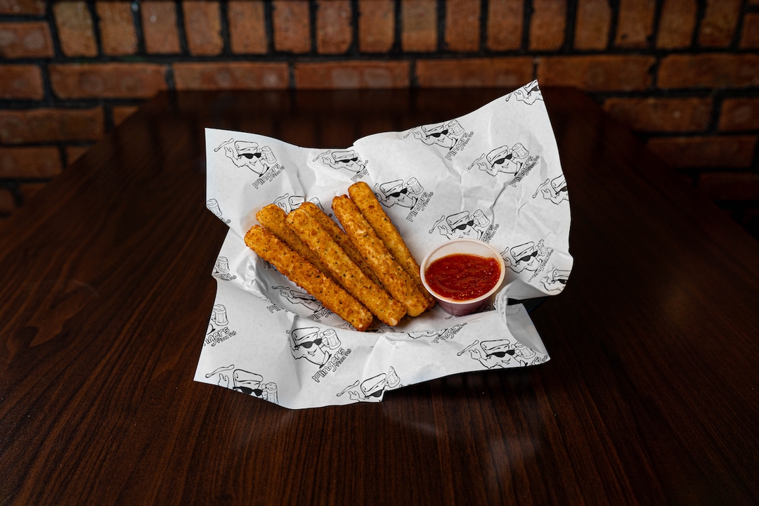 The Monthly Fling | Flingers Pizza Pub