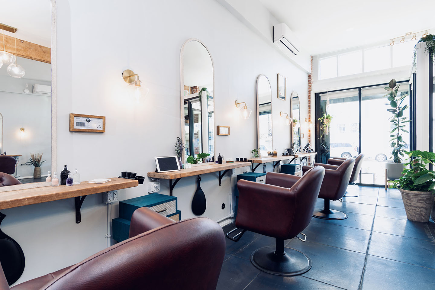 The Hair Parlor On 8th