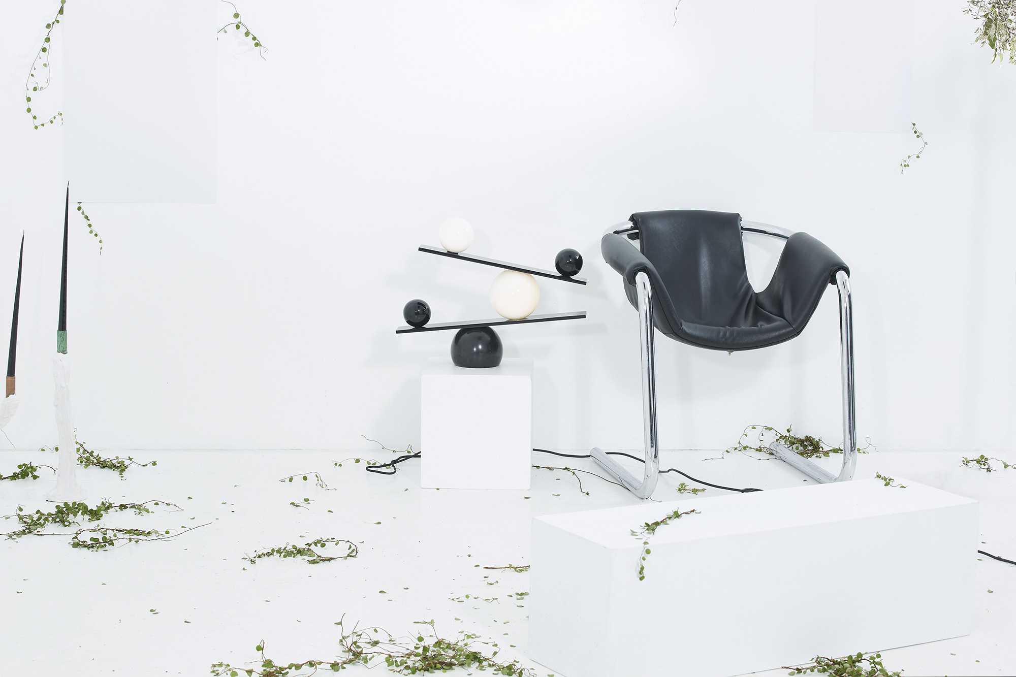 New romance, new-season with the wonderful Emma Boyd | Ensemble Magazine