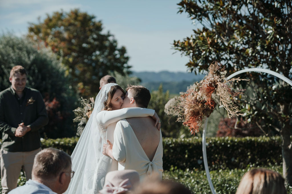 Dancing to Nick Cave in the sun at a late-summer wedding | Ensemble ...