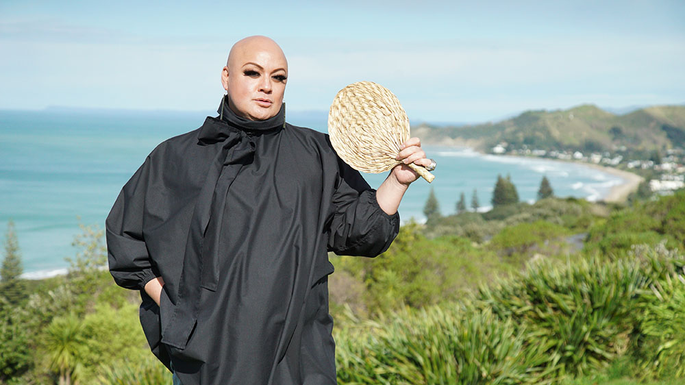 Trailblazer Lindah Lepou is Aotearoa's first queer laureate | Ensemble ...
