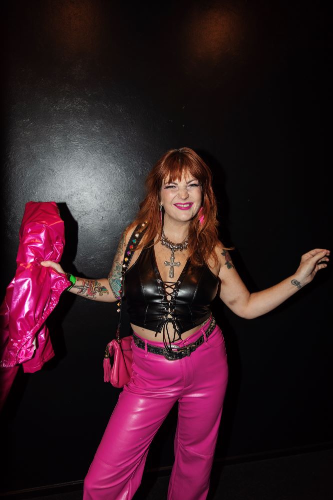 Girls to the front! What people wore to Bikini Kill's first NZ concert ...