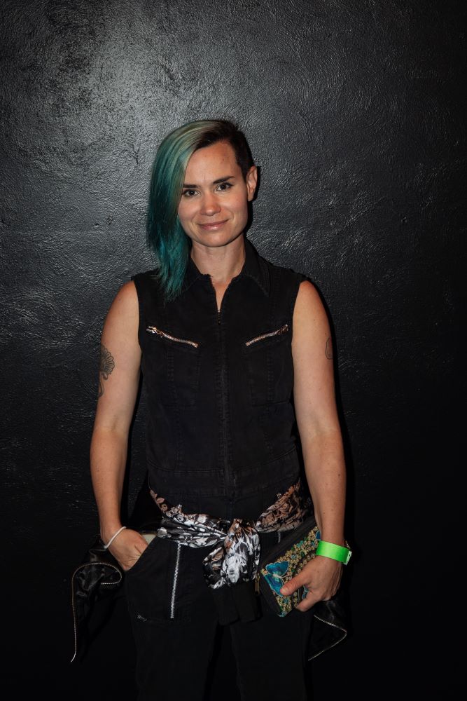 Girls to the front! What people wore to Bikini Kill's first NZ concert ...