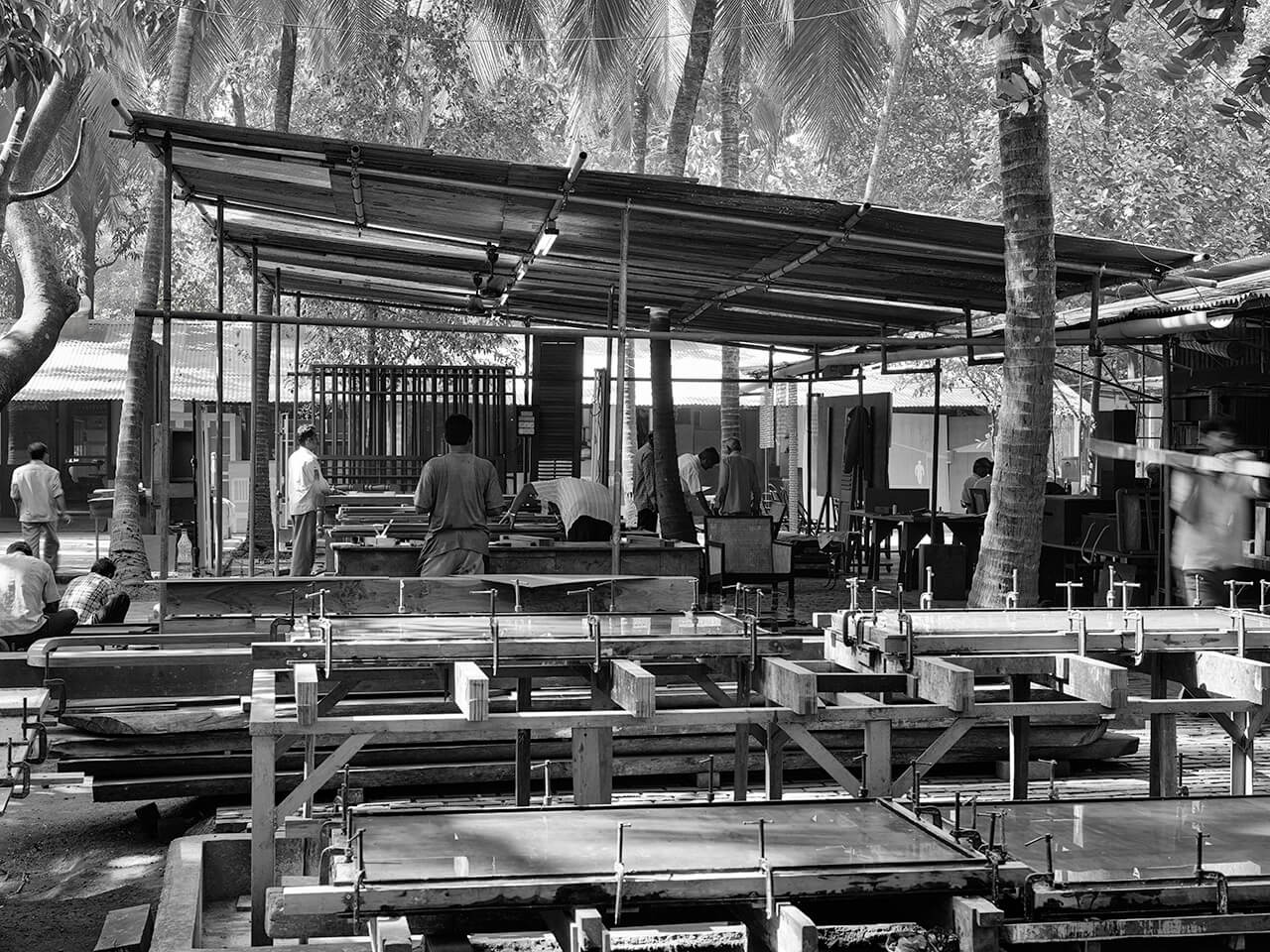 Studio Mumbai / Saat Rasta by Ariel Huber | ALPA Image Gallery