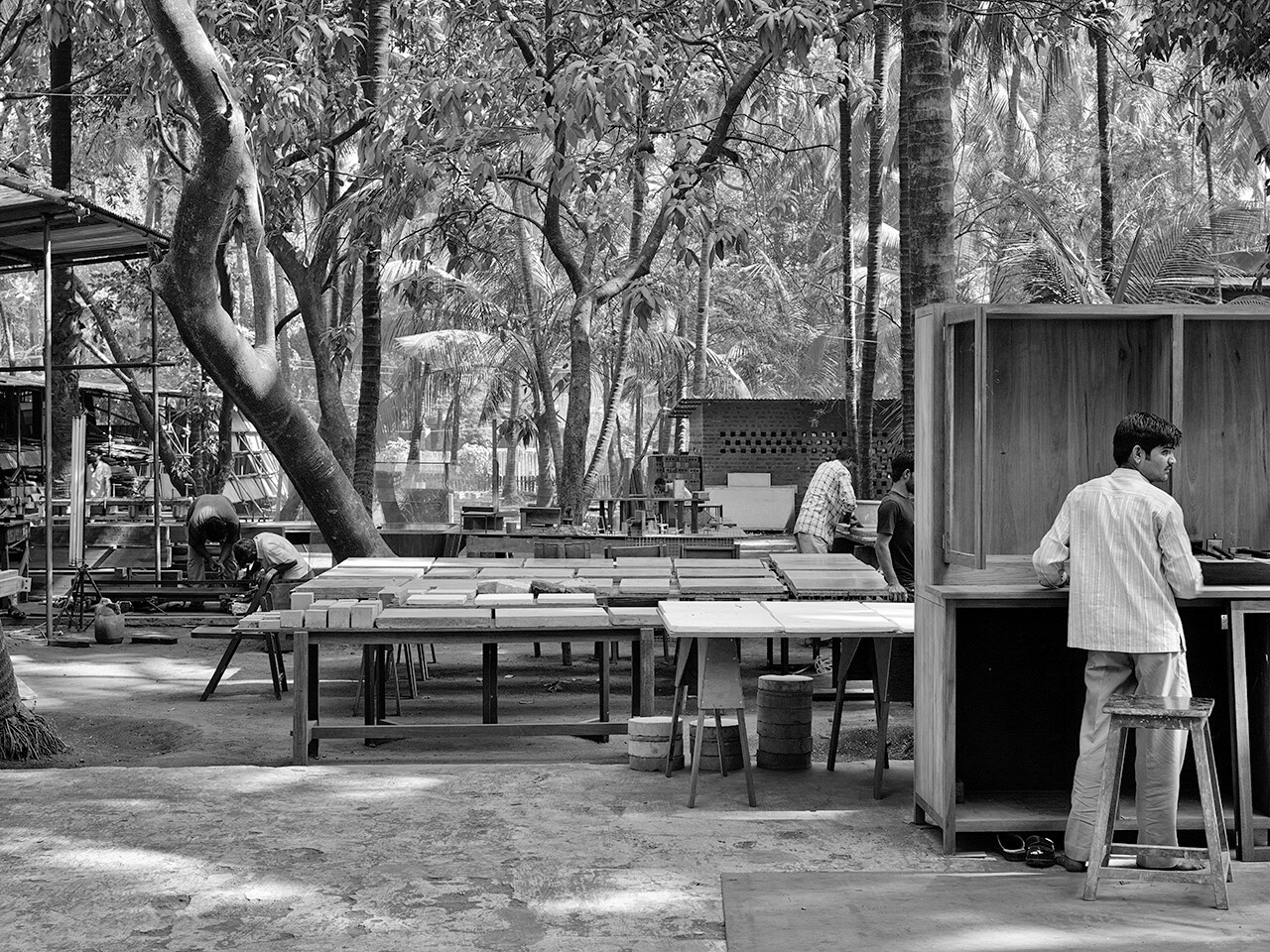 Studio Mumbai / Saat Rasta by Ariel Huber | ALPA Image Gallery