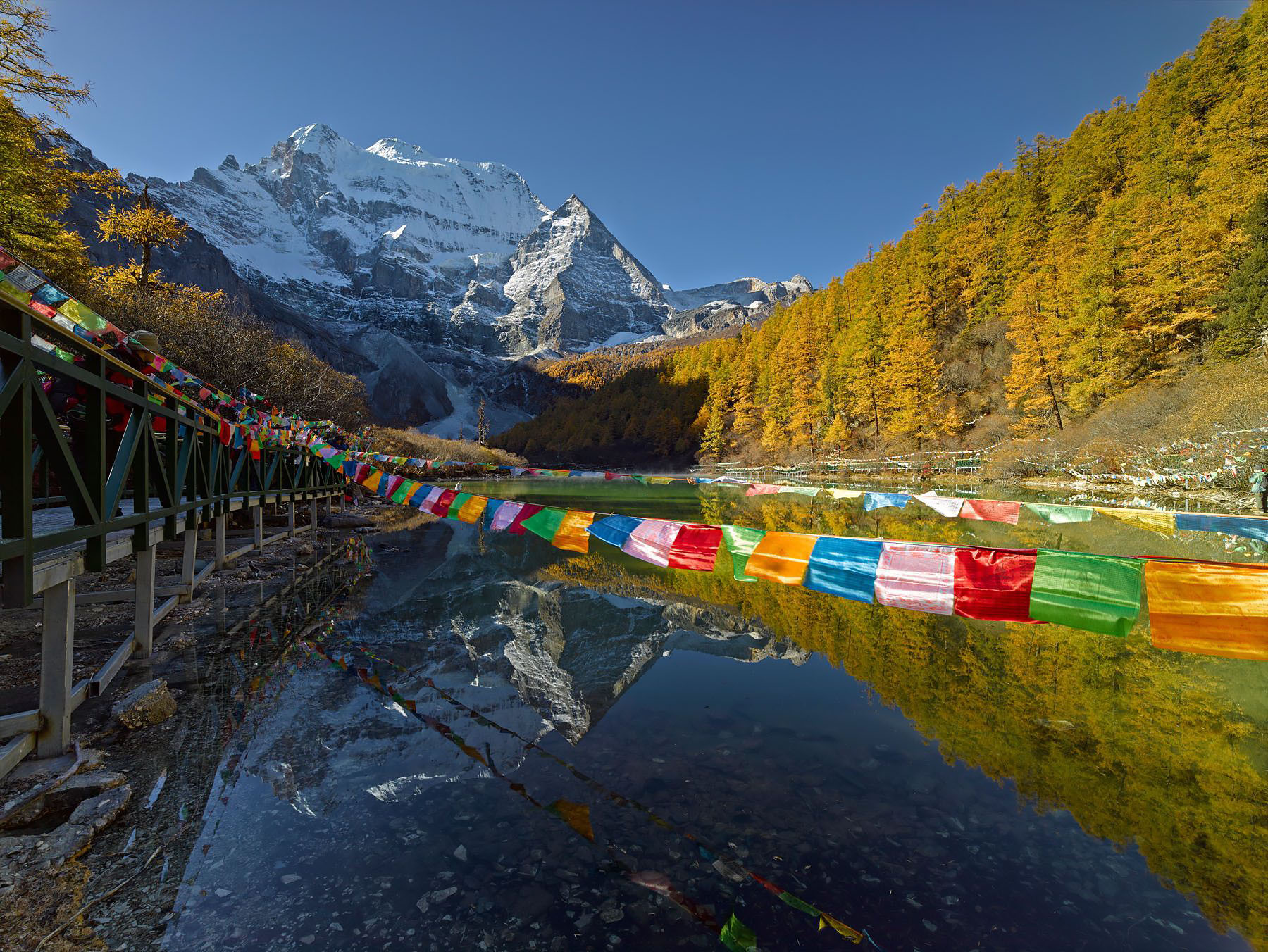 Land- & Cityscape by Vincent Tsang | ALPA Image Gallery