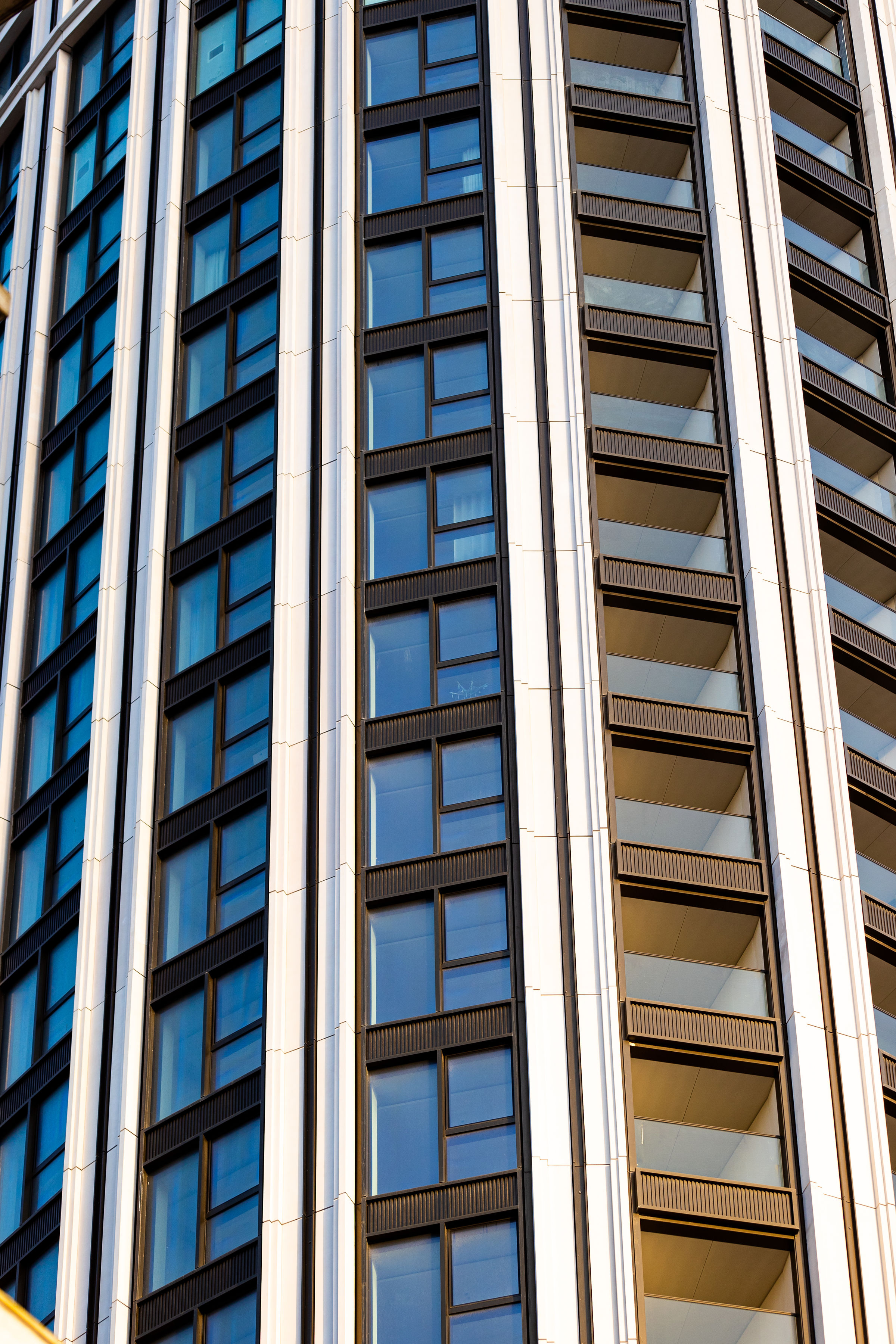 AW86 Unitised Curtain Walling | AluK Customer Portal