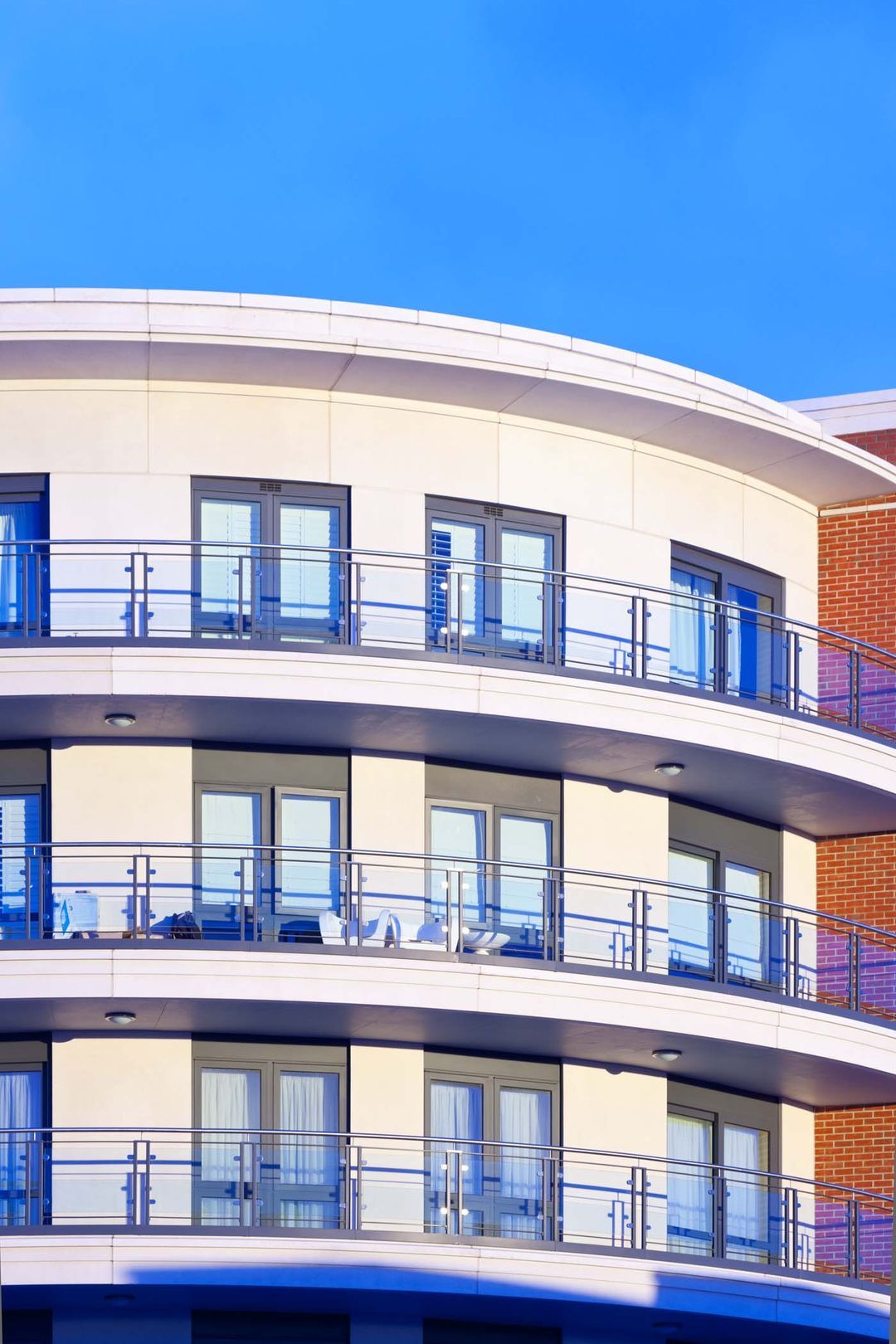 Optio 58BW Open-Out HI Window System | AluK Customer Portal