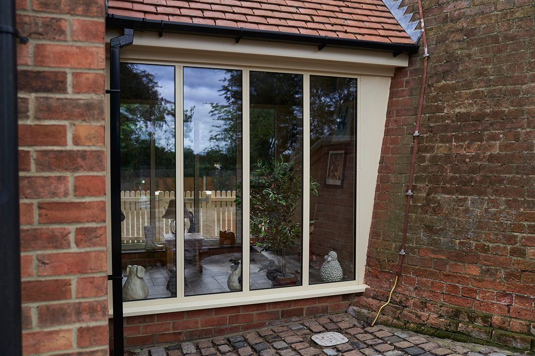 Optio 58BW ST HI Window System | AluK Customer Portal