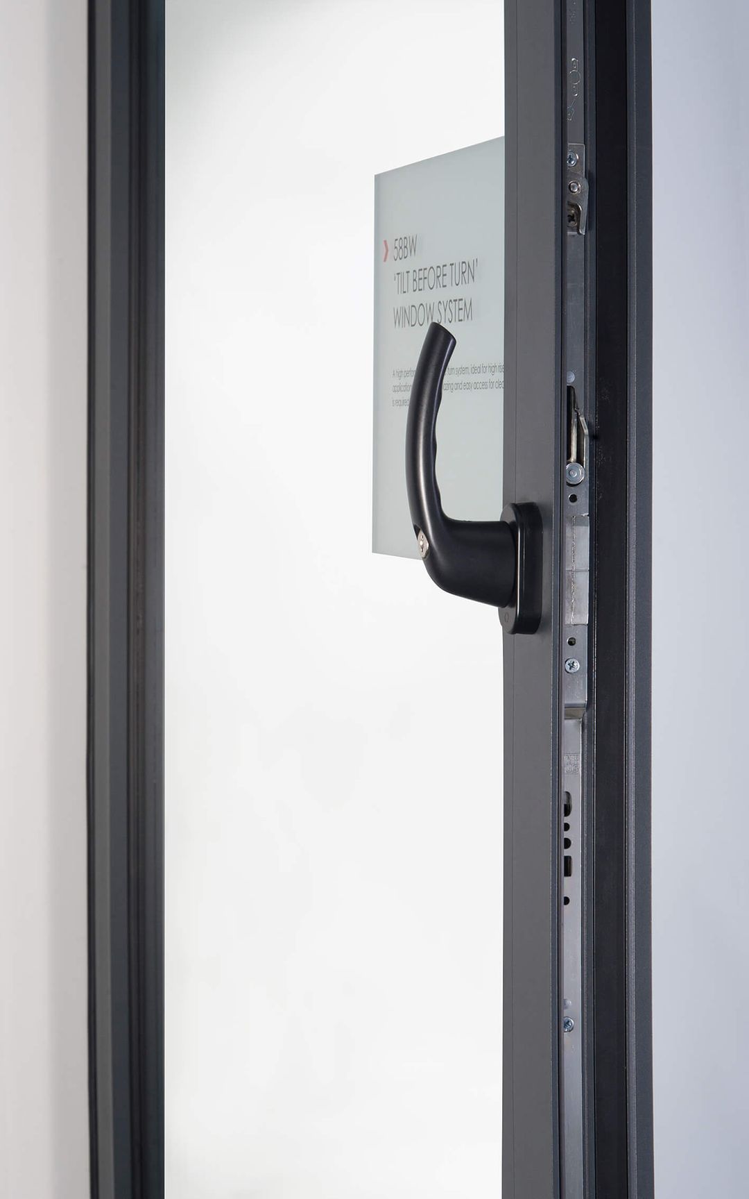 Optio 58BW TBT Open In HI Window System | AluK Customer Portal