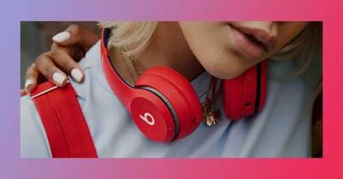16 Best (RED) Products To Fight AIDS & Save Lives in 2022